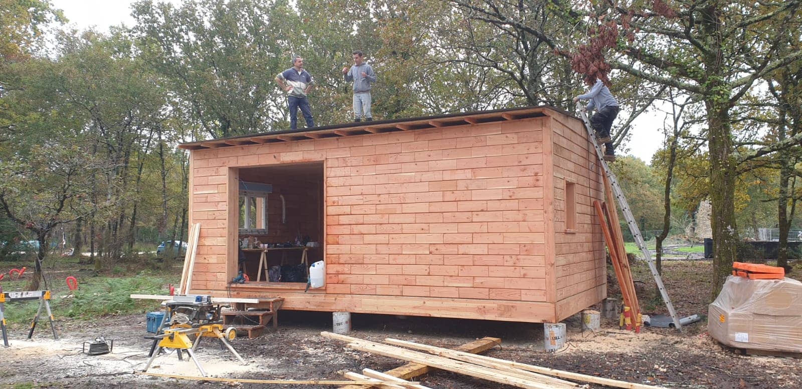 Découvrez nos réalisations : maisons et studios en kit | Brikawood